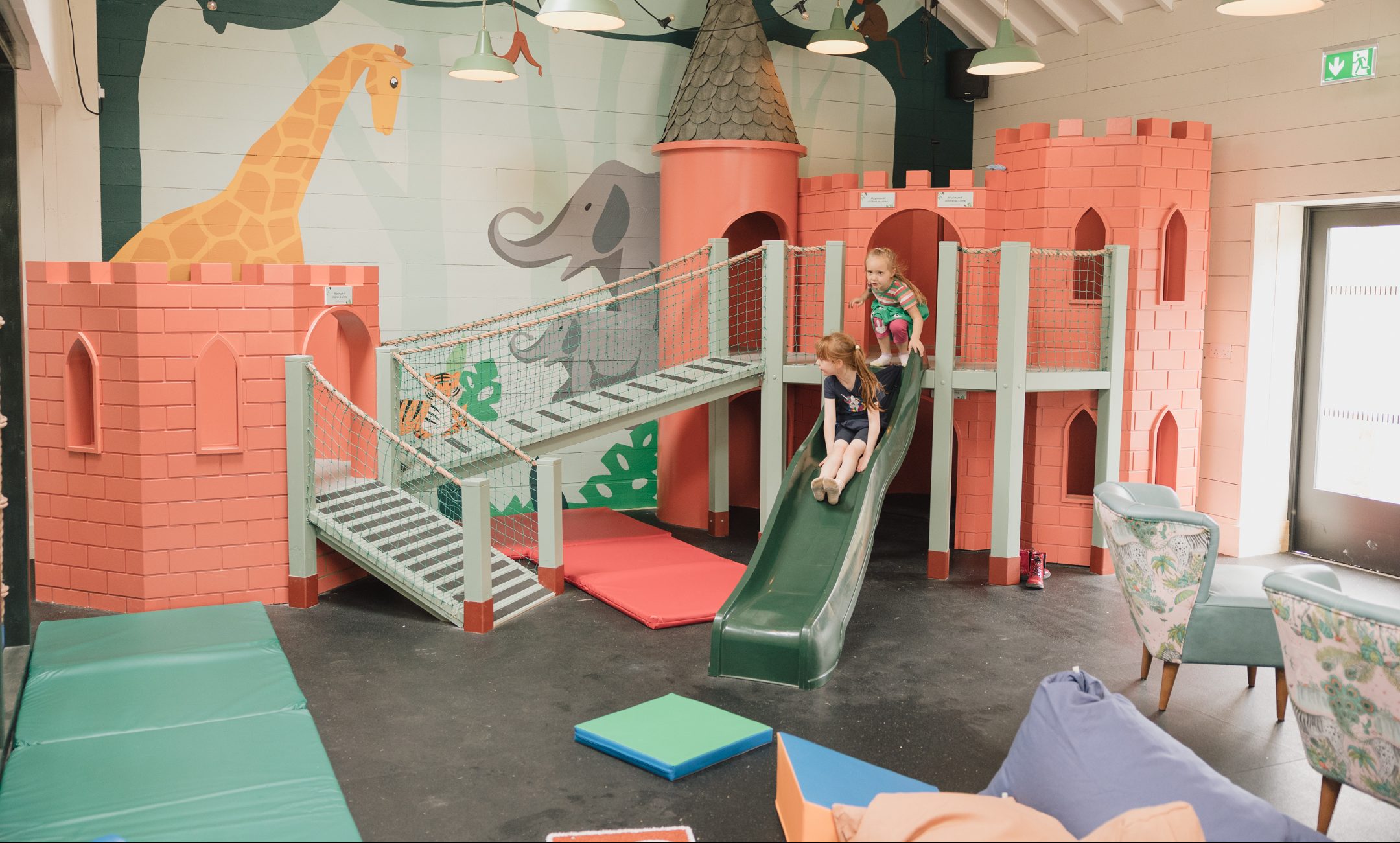 Lucan - Elephant and Castle